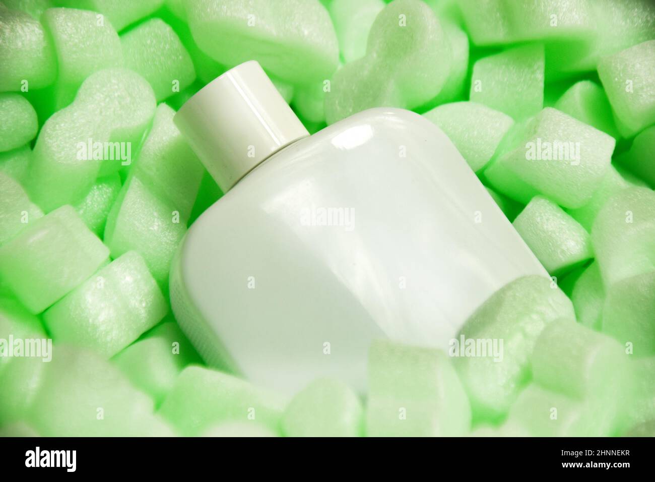 Styrofoam granular packaging filler for parcels, Protective Packaging ...