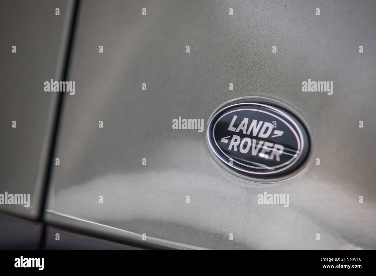 Land rover vehicle hi-res stock photography and images - Alamy