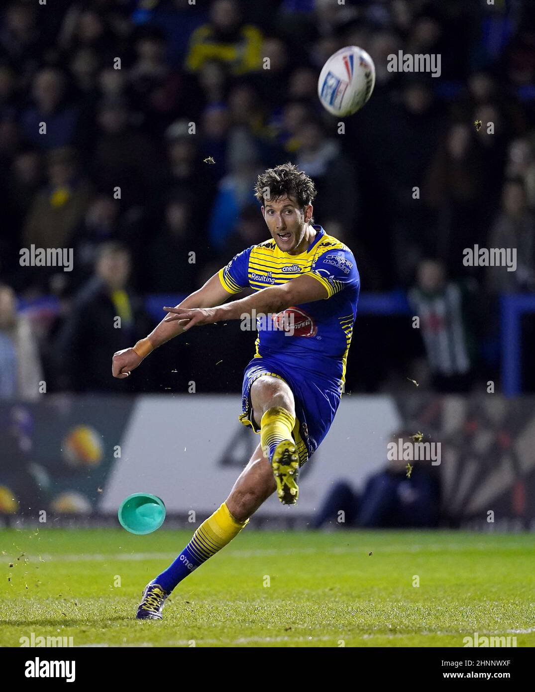 Warrington wolves stefan ratchford 2022 hi-res stock photography and ...