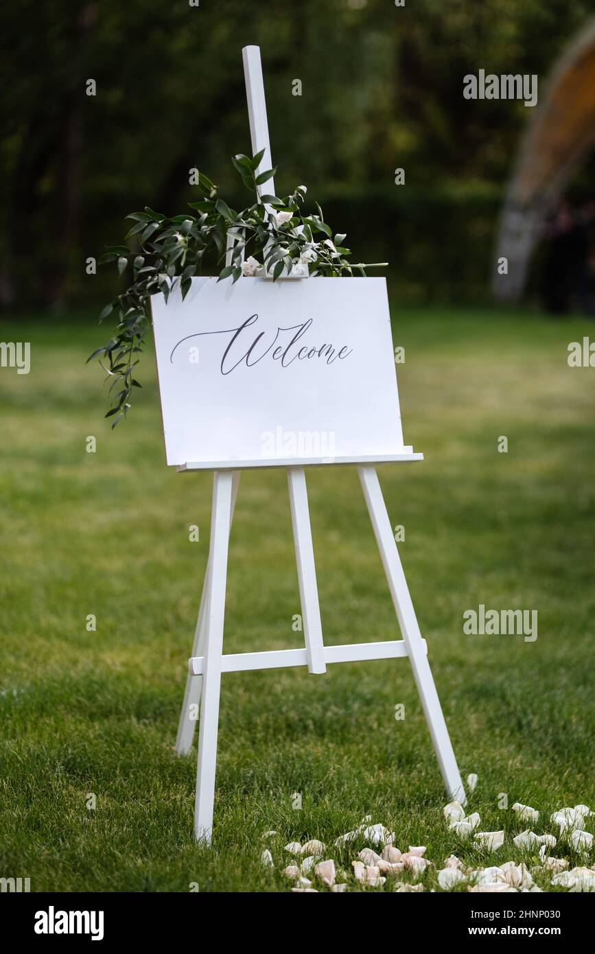 wedding decor, sign welcome to the event Stock Photo - Alamy