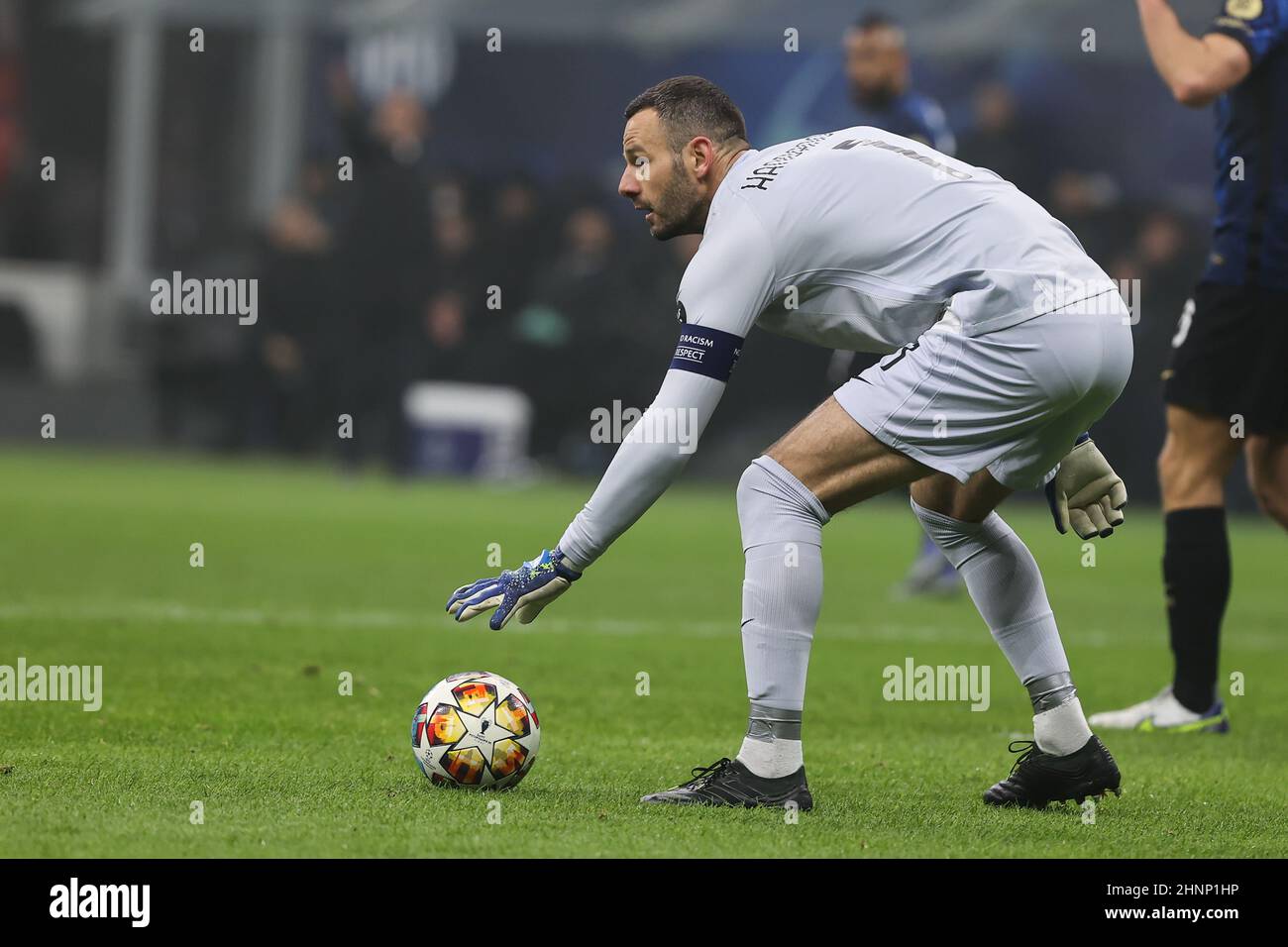 Samir Handanovic of FC Internazionale in action during the UEFA ...