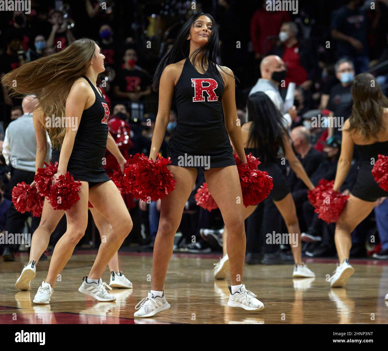 Rutgers scarlet knights cheerleaders hi-res stock photography and ...