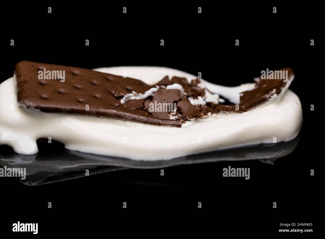 Melted ice cream hi-res stock photography and images - Alamy