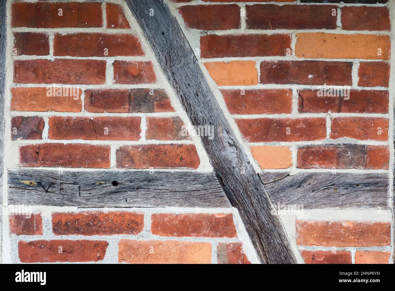 Brick wall background half built hi-res stock photography and images ...