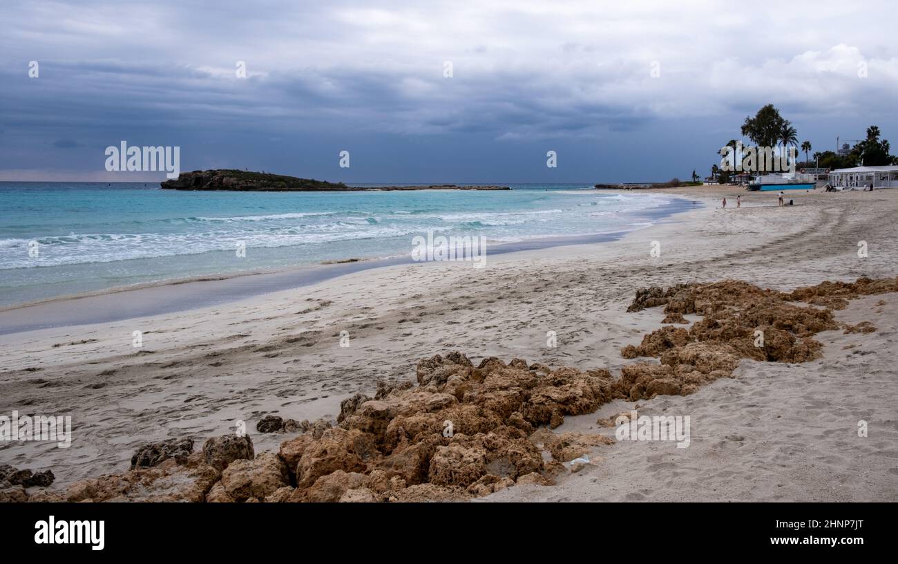 Idyllic empty golden sandy beach. Nissi bay beach in winter, Ayia Napa ...