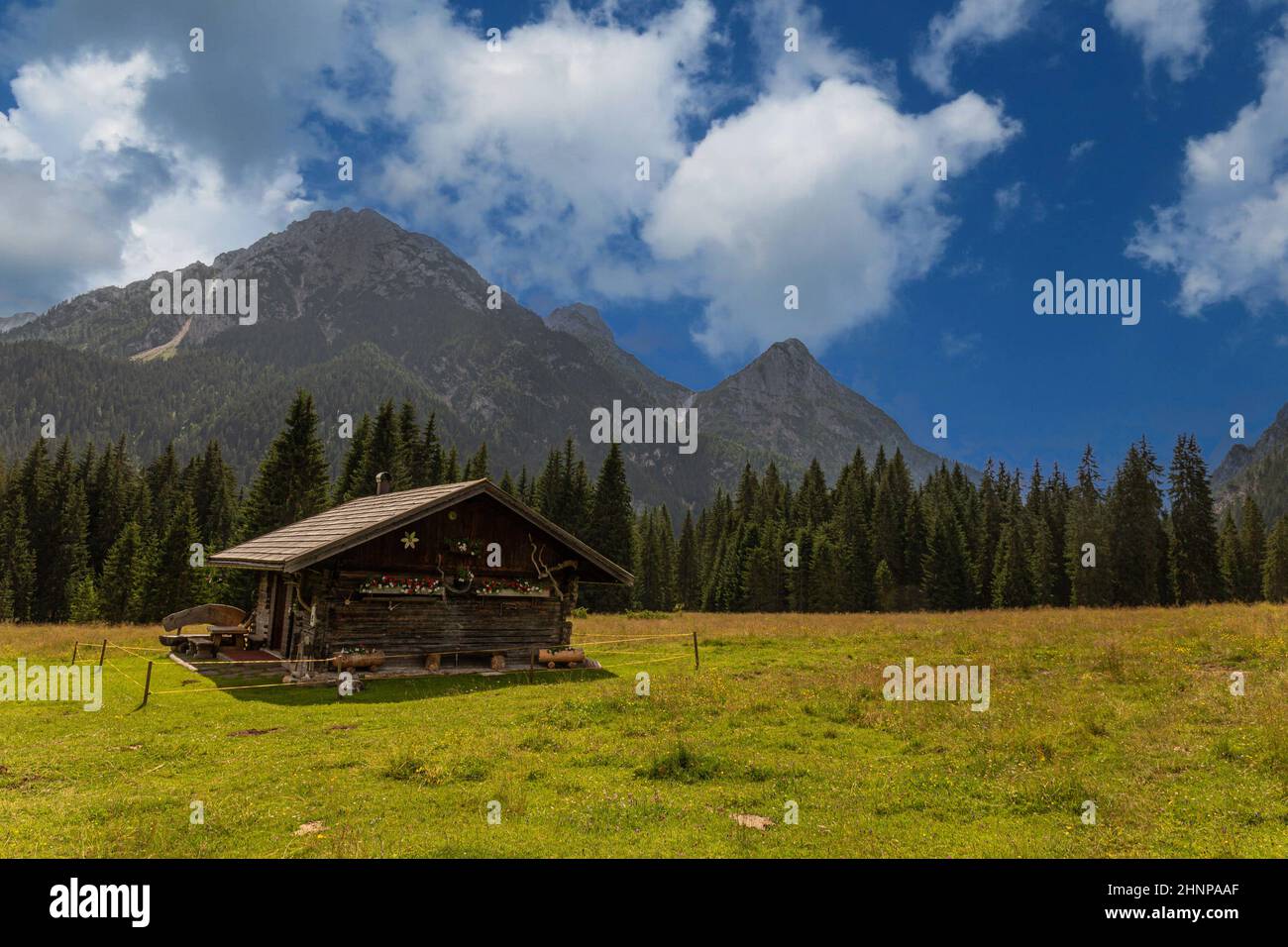 Dolomite s alps hi-res stock photography and images - Alamy