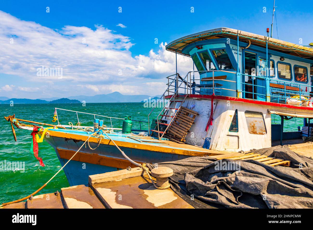 Tropical island ferry hi-res stock photography and images - Alamy