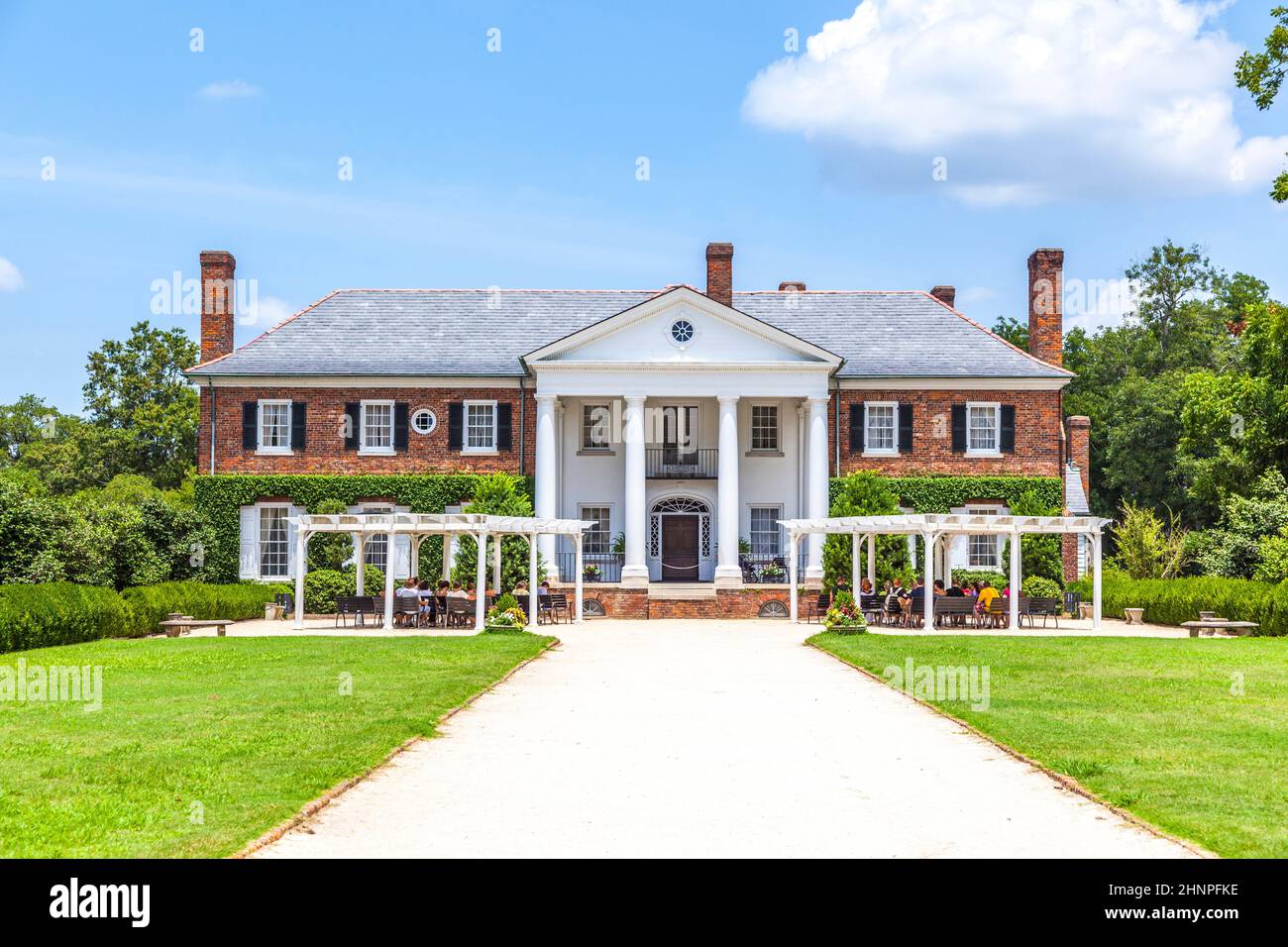 Boone Hall Plantation and Gardens Stock Photo - Alamy