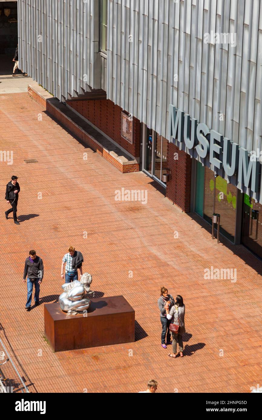The museum Ludwig for modern art in Cologne Stock Photo - Alamy