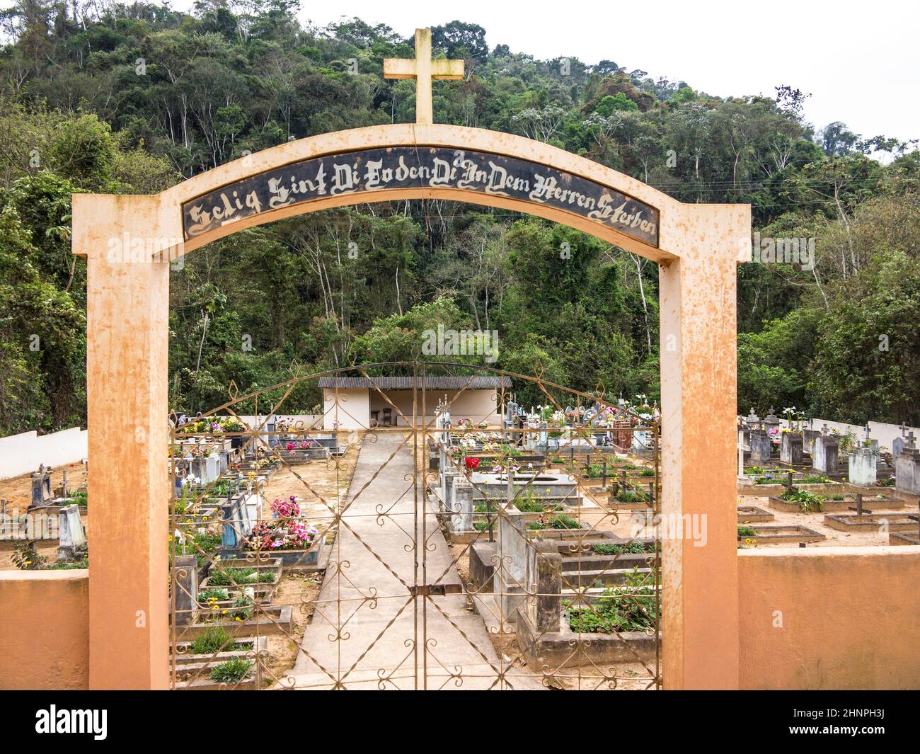 graves of german people and german cemetery in Santa Maria de Jetiba ...