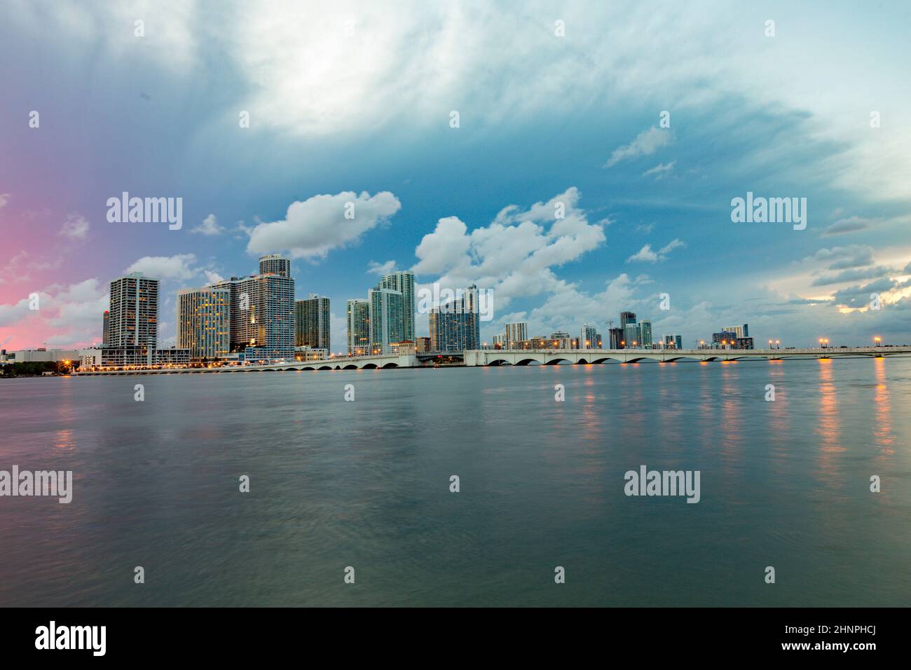 Miami skyline panorama hi-res stock photography and images - Alamy