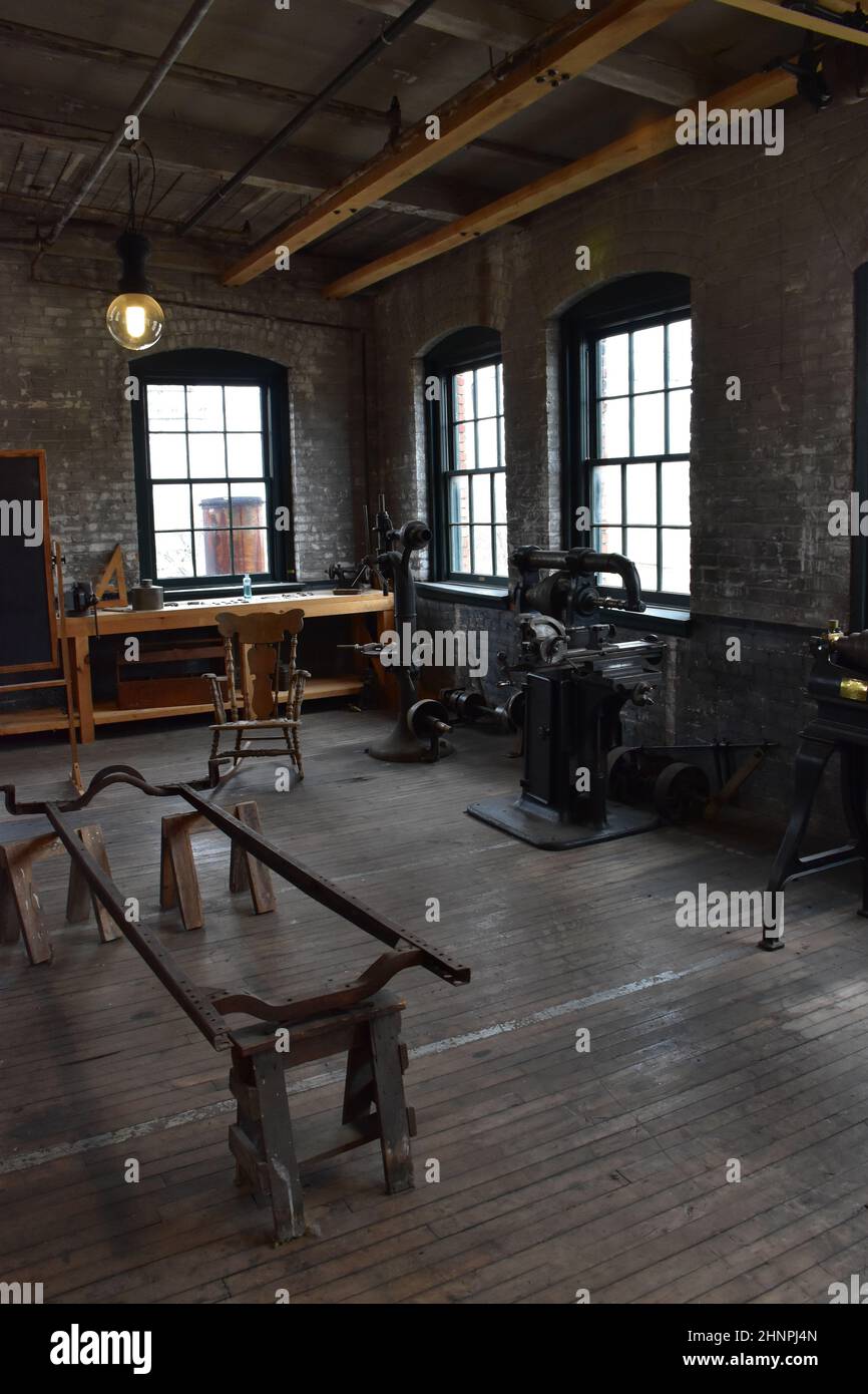 The 1904 Ford Piquette Avenue Plant in the Milwaukee Junction area of ...