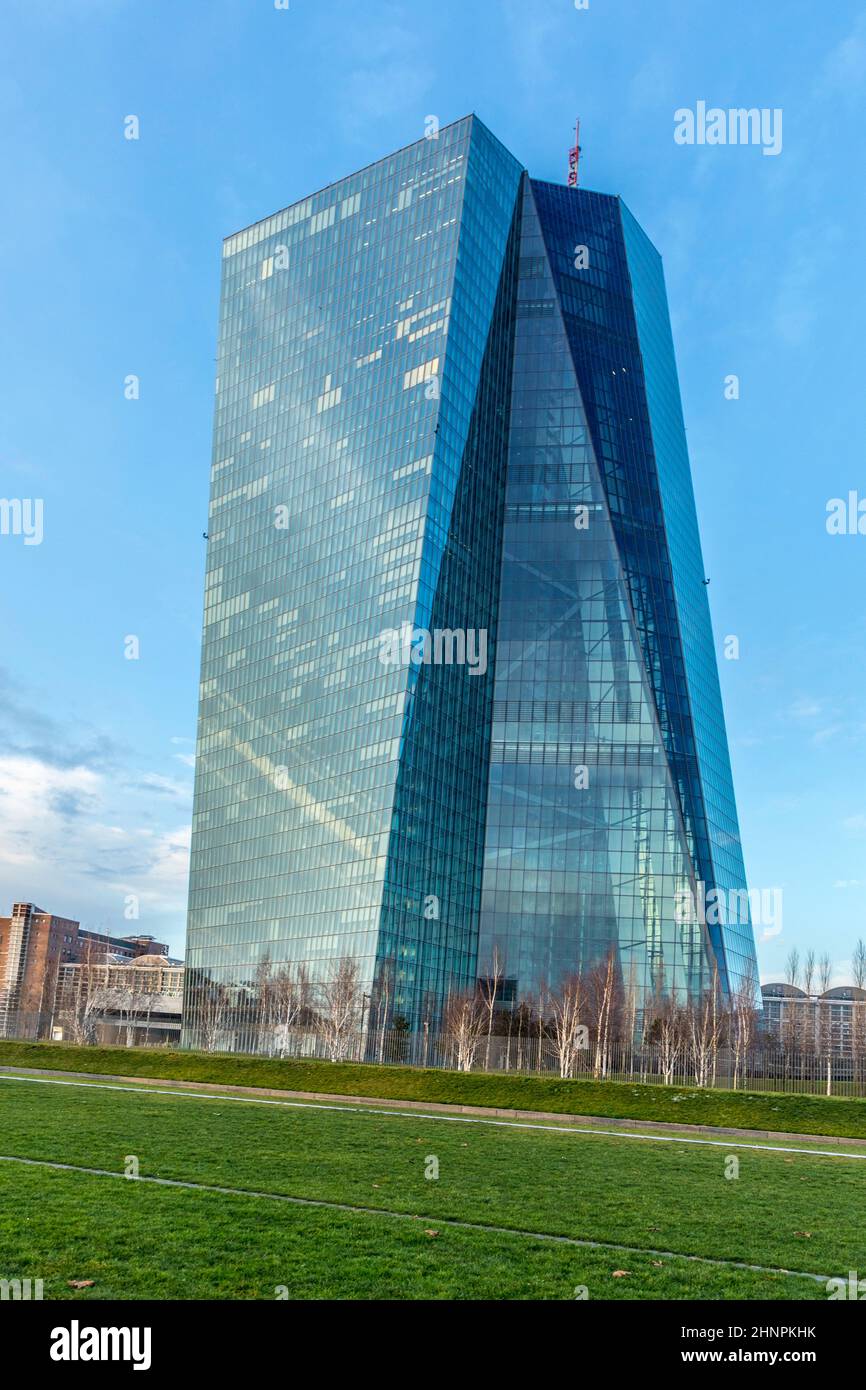 Main building in new hi-res stock photography and images - Alamy