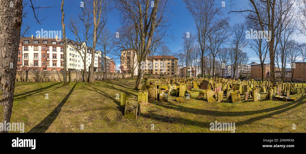 Germany and cemetery hi-res stock photography and images - Alamy