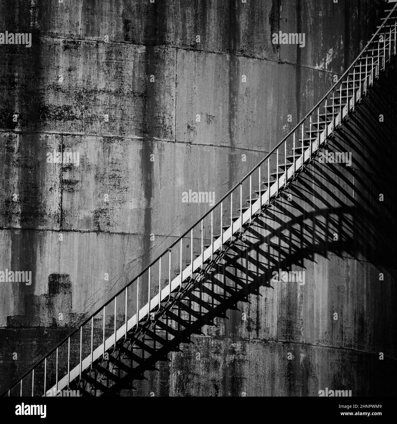 Petroleum depot hi-res stock photography and images - Alamy