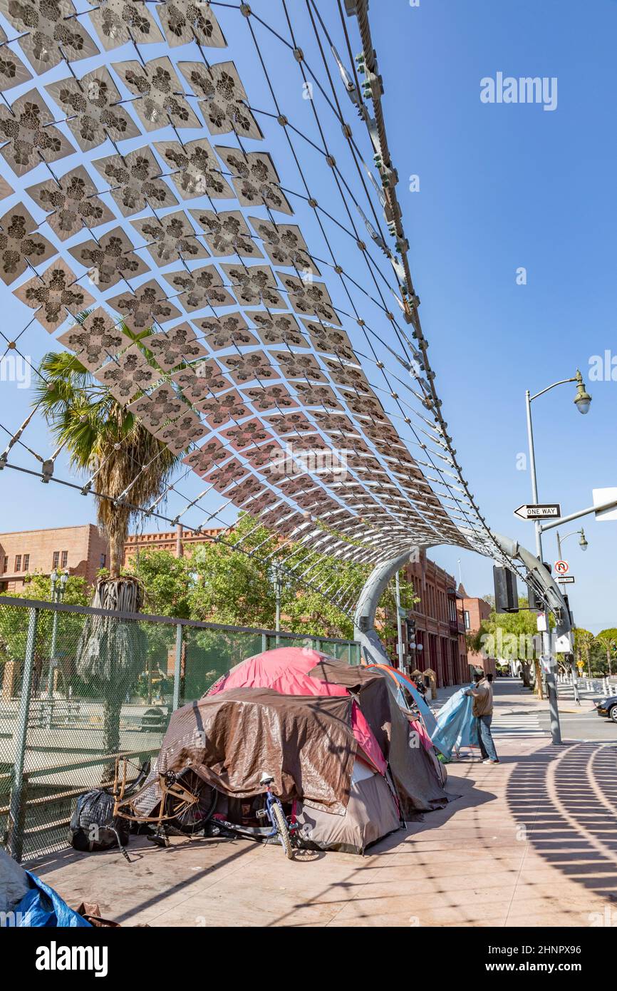 homeless people live in Los ANgeles in tents at the highway bridge. In ...