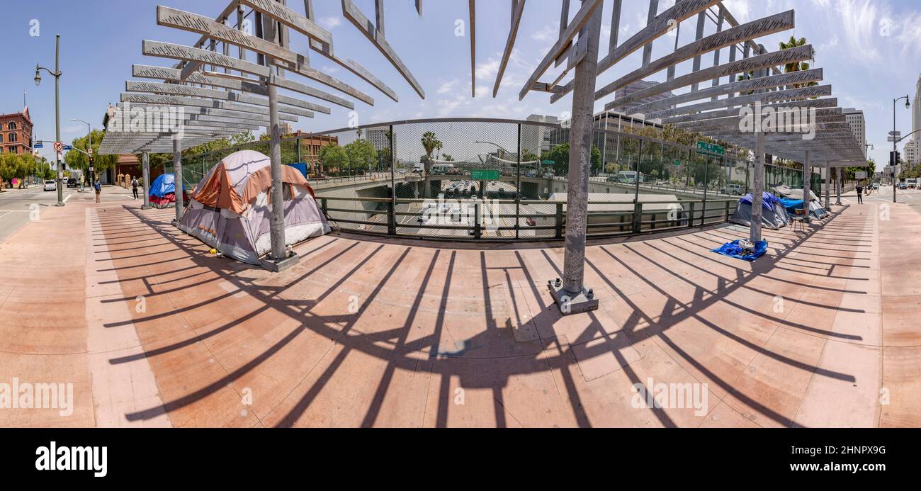 homeless people live in Los ANgeles in tents at the highway bridge. In ...