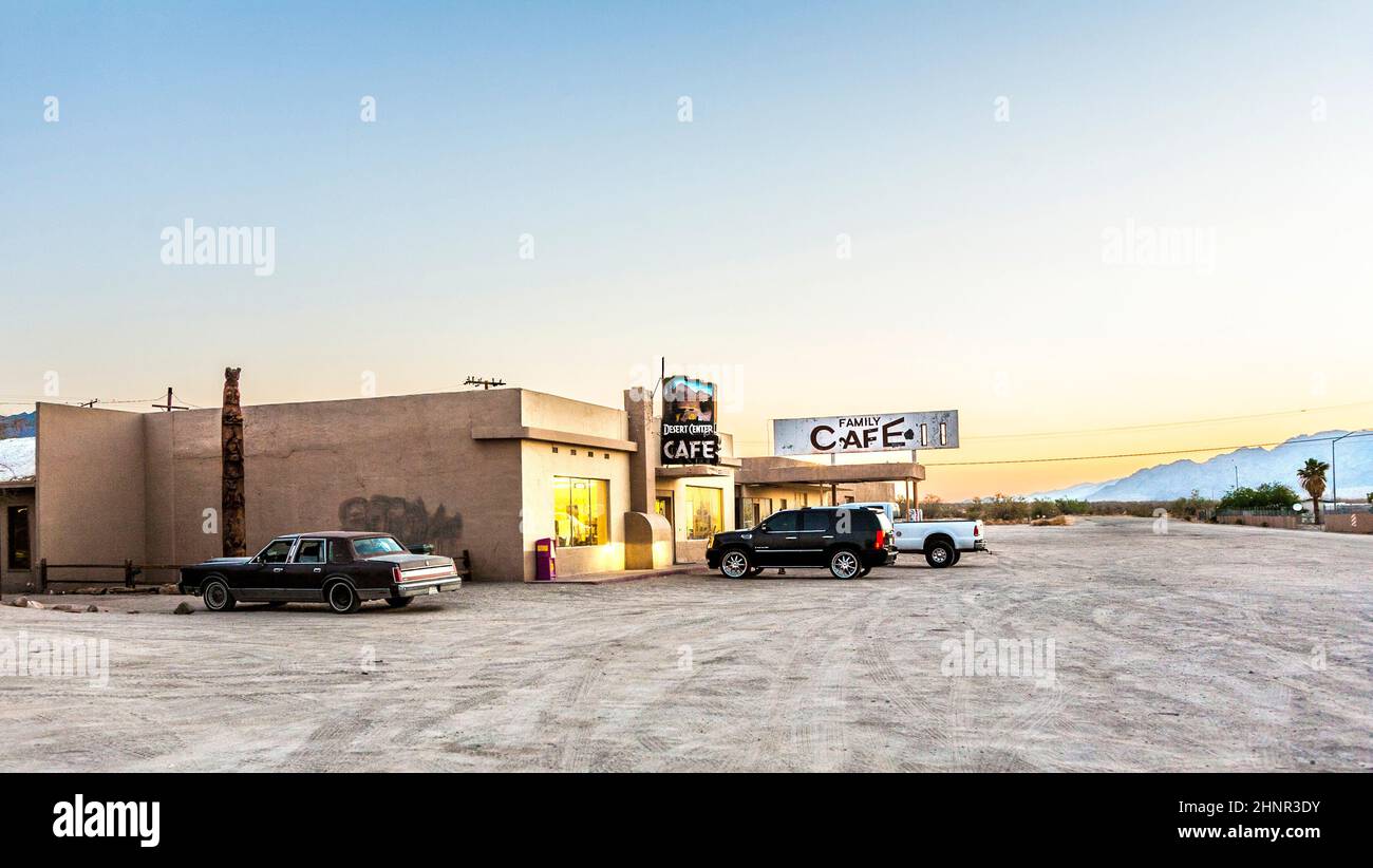 Afternoon in the desert hi-res stock photography and images - Alamy
