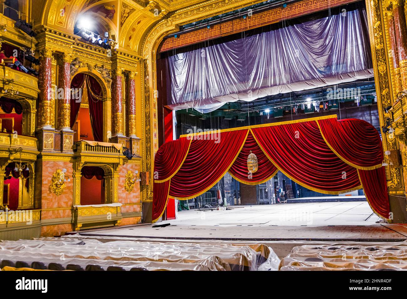 old state opera Opera house in Budapest Stock Photo - Alamy