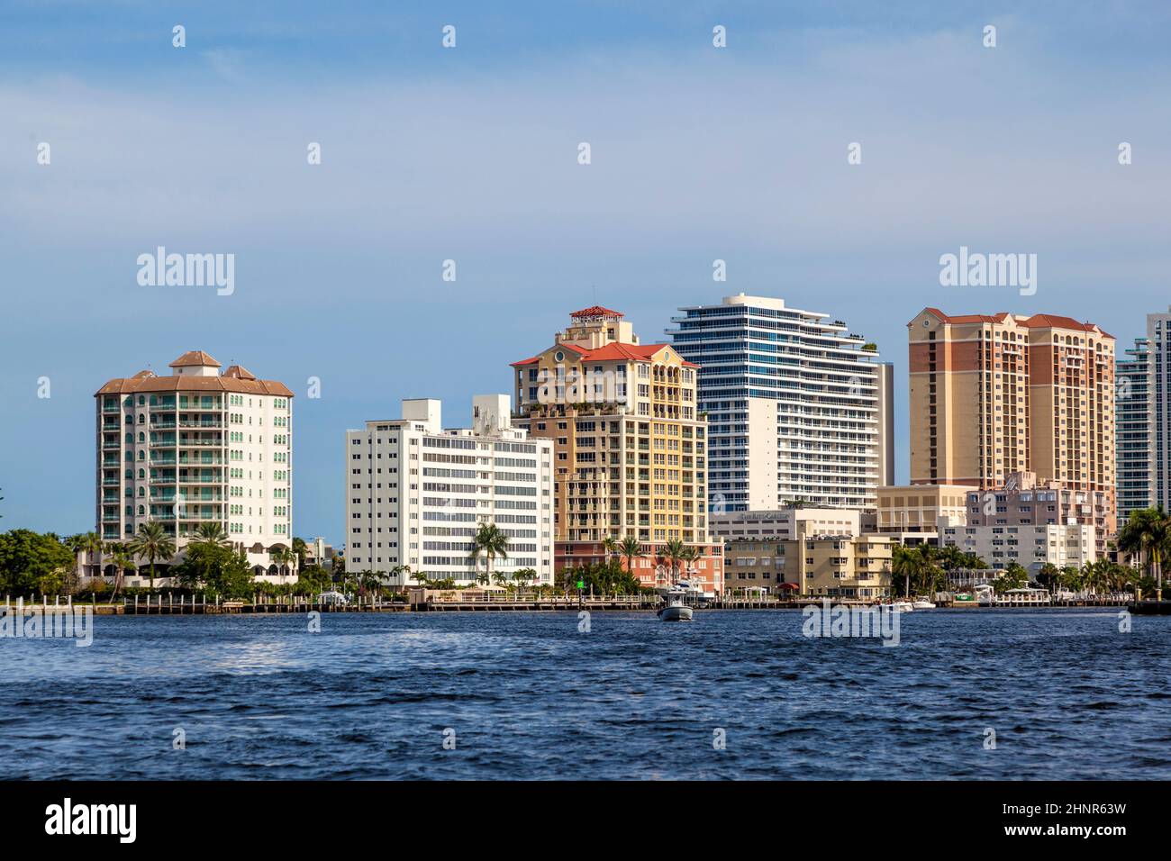 Downtown fort lauderdale florida skyline hi-res stock photography and ...
