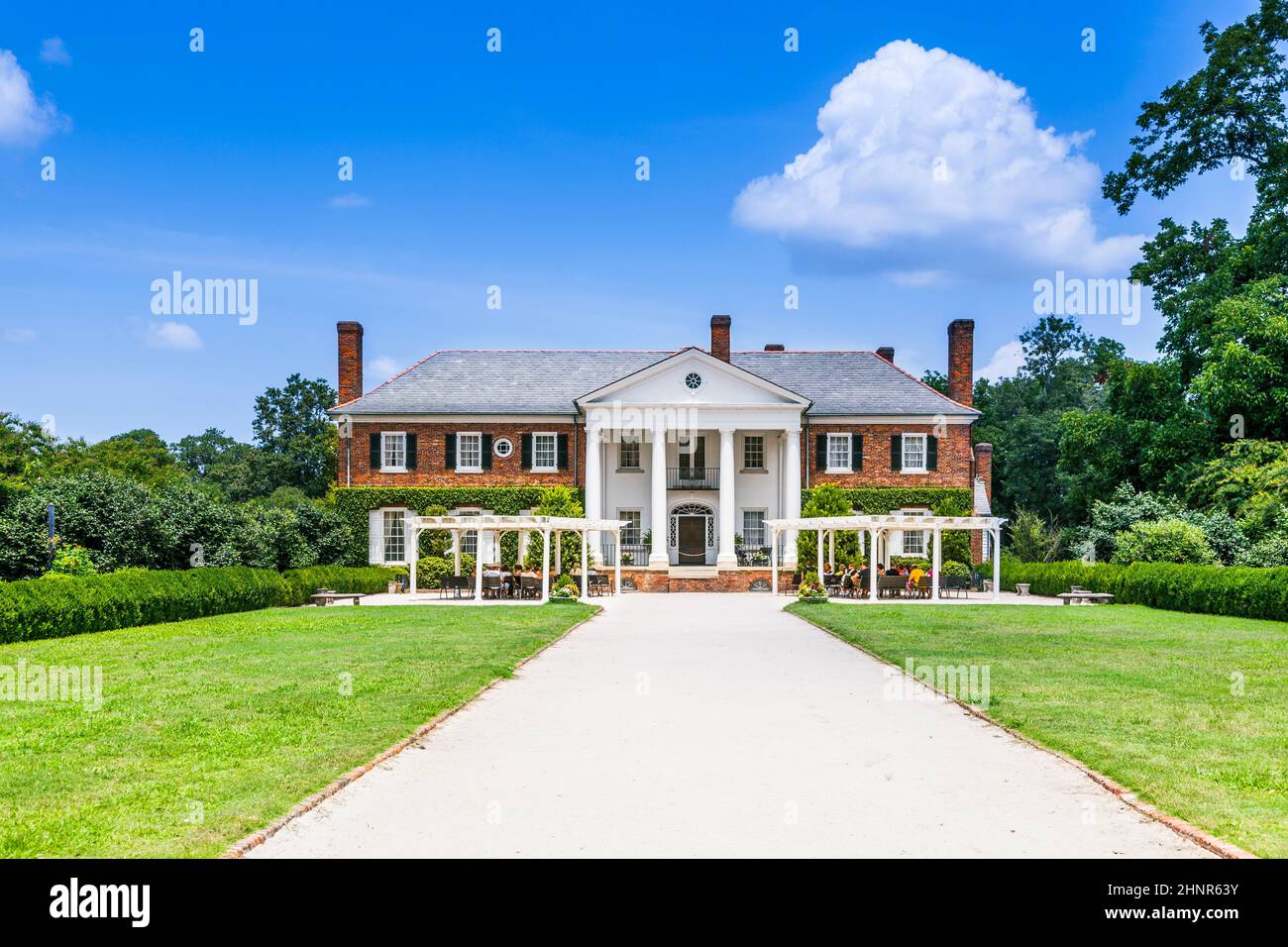 Boone Hall Plantation and Gardens Stock Photo - Alamy