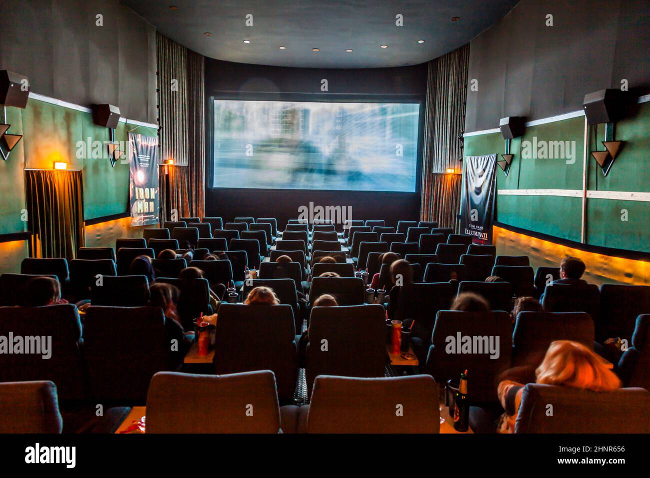 Old cinemas hi-res stock photography and images - Alamy
