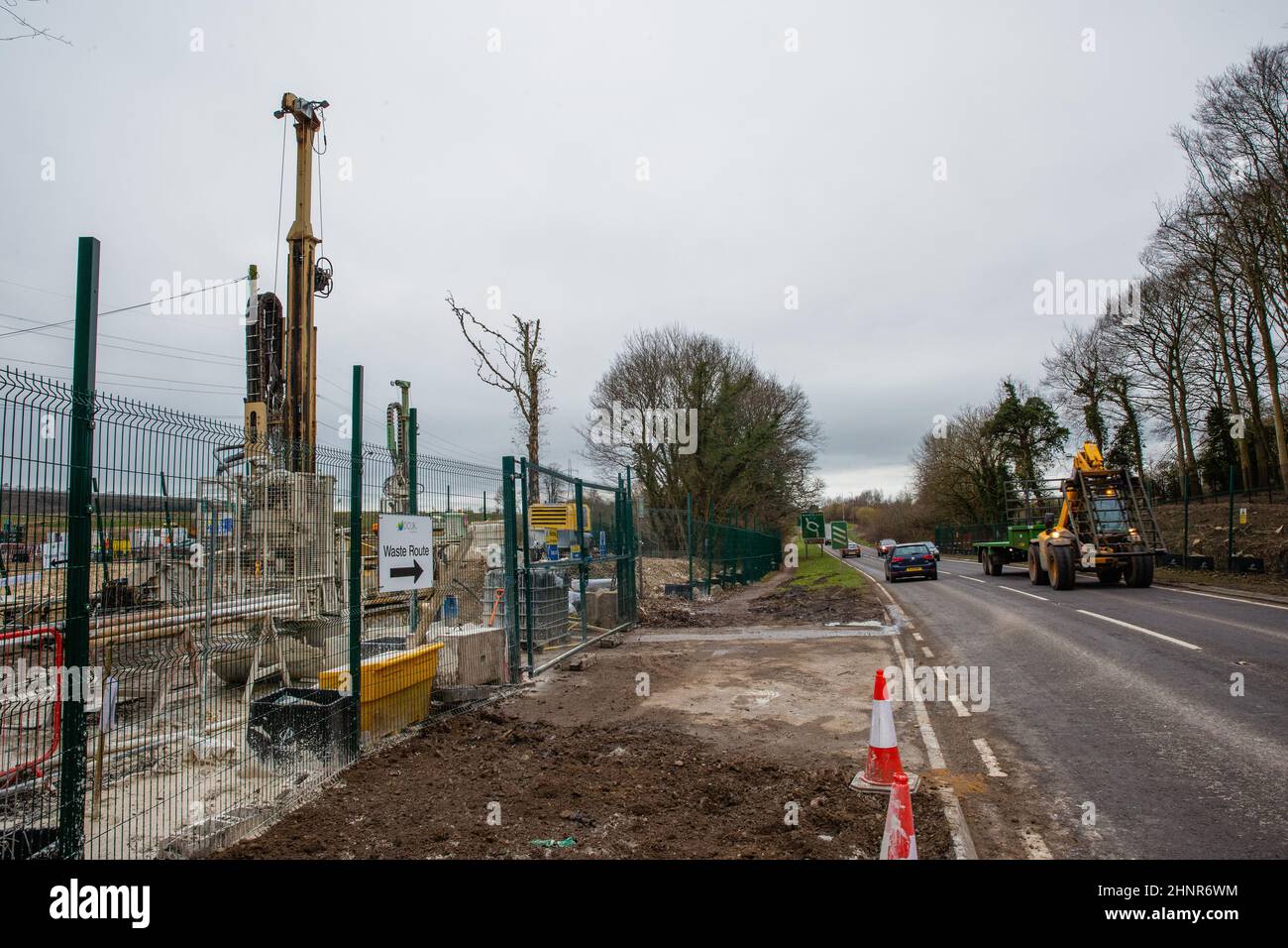 Wendover, UK. 9th February, 2022. Preparatory works for the HS2 high-speed rail link are ...