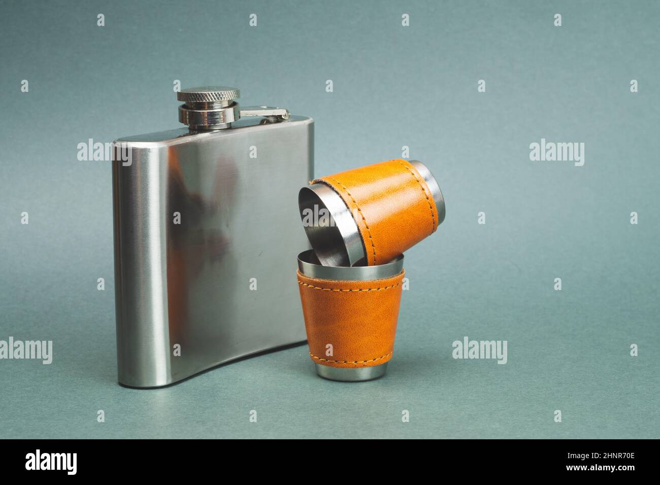 Stainless steel flask with pair of shot glasses. travel shot glass for ...