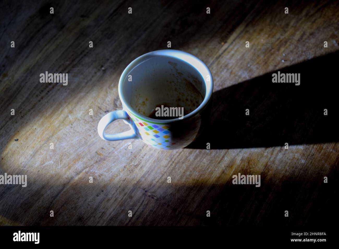 empty cup after drinking a coffee Stock Photo - Alamy