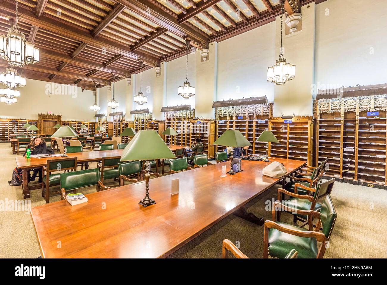 Interior of Yale University library Stock Photo - Alamy