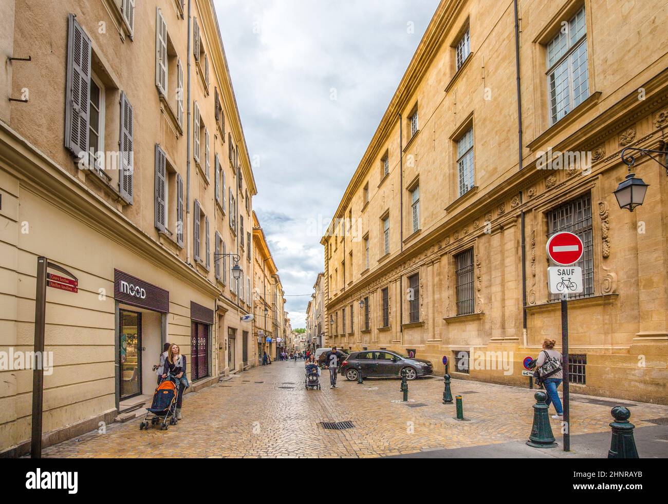 17th century people town hi-res stock photography and images - Alamy