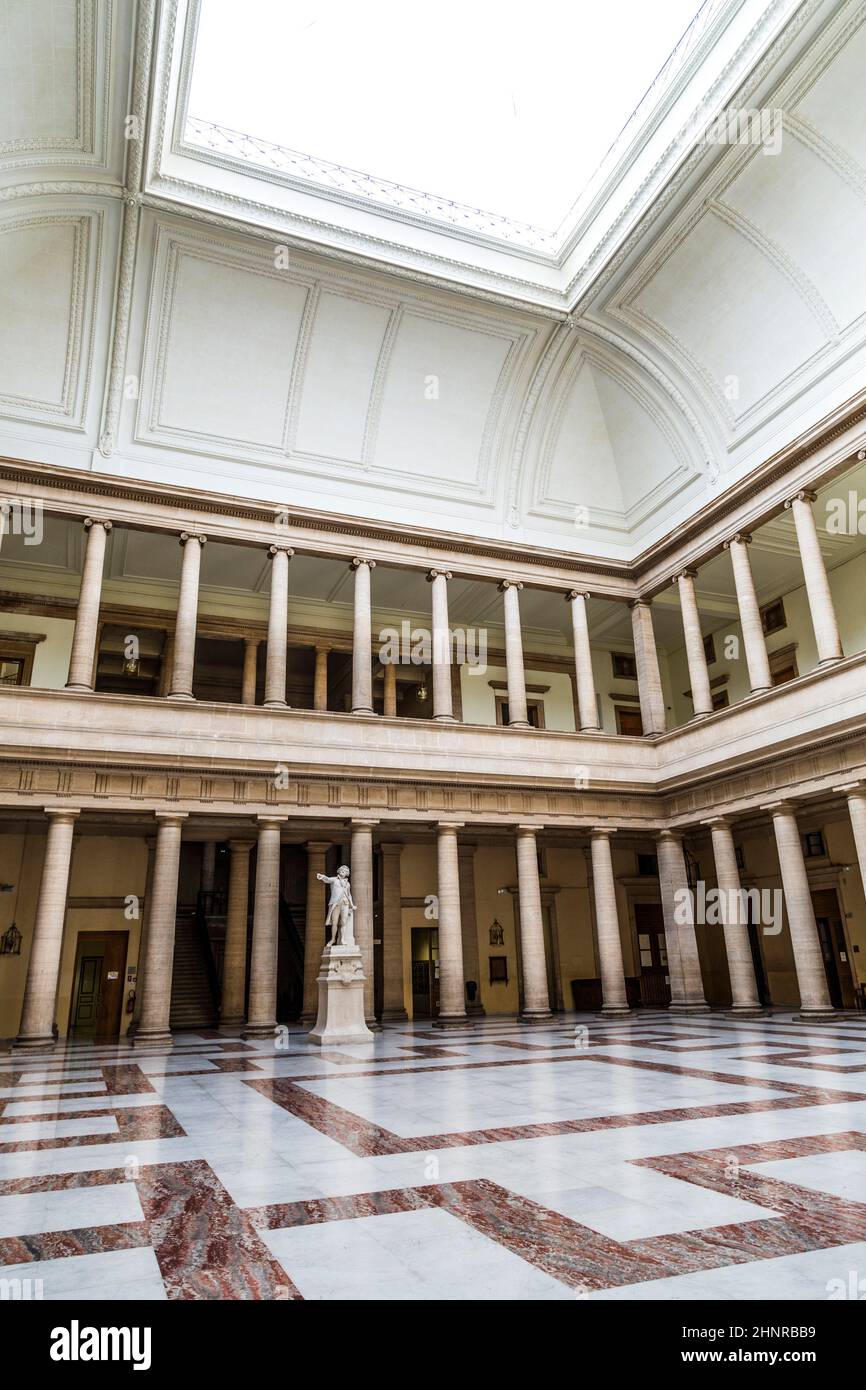 Palace justice law courts hi-res stock photography and images - Alamy