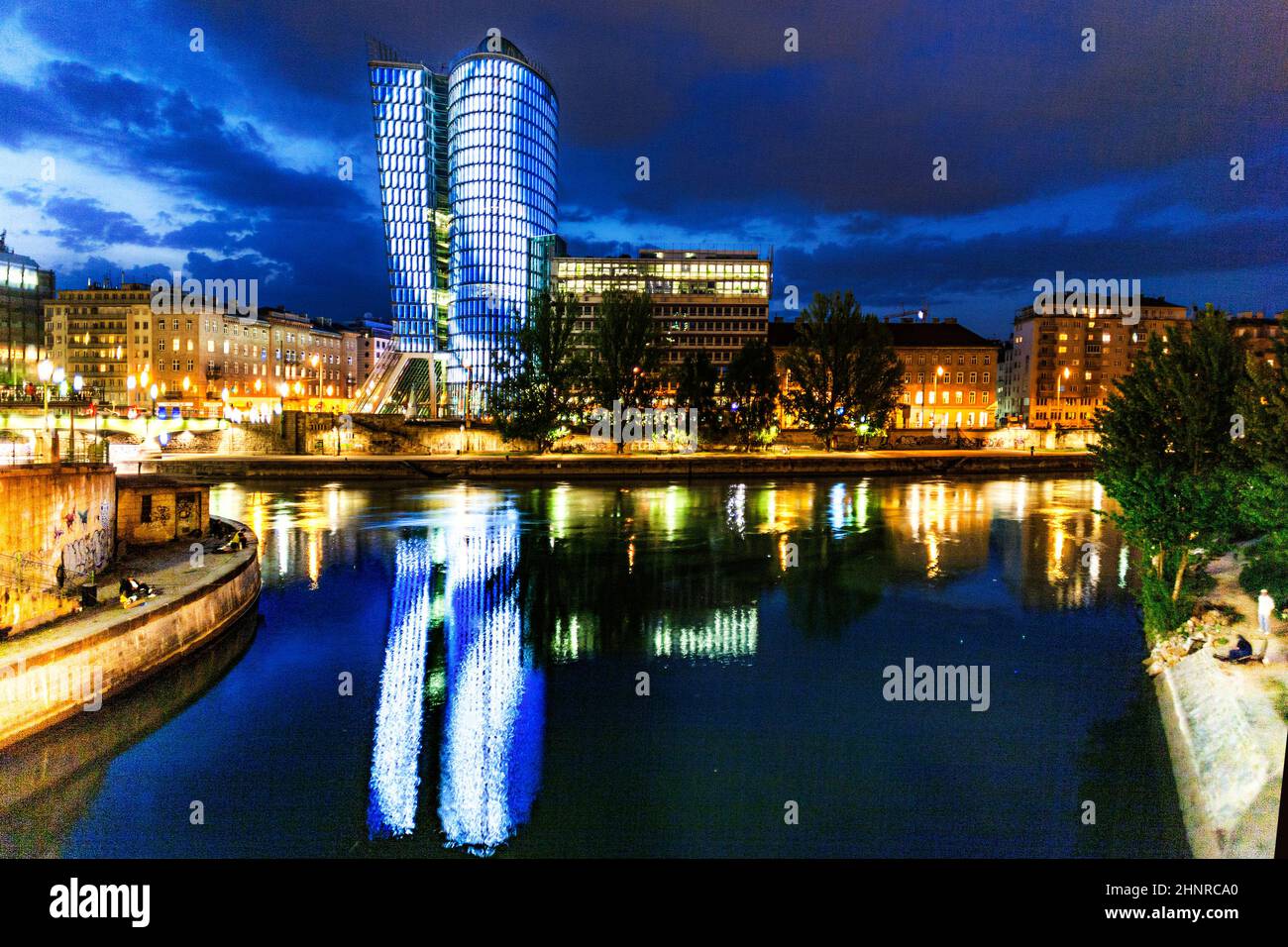 European union green building label hi-res stock photography and images ...