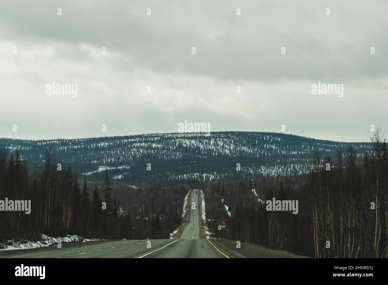 Mountain road. highway in mountains. long distance view Stock Photo - Alamy