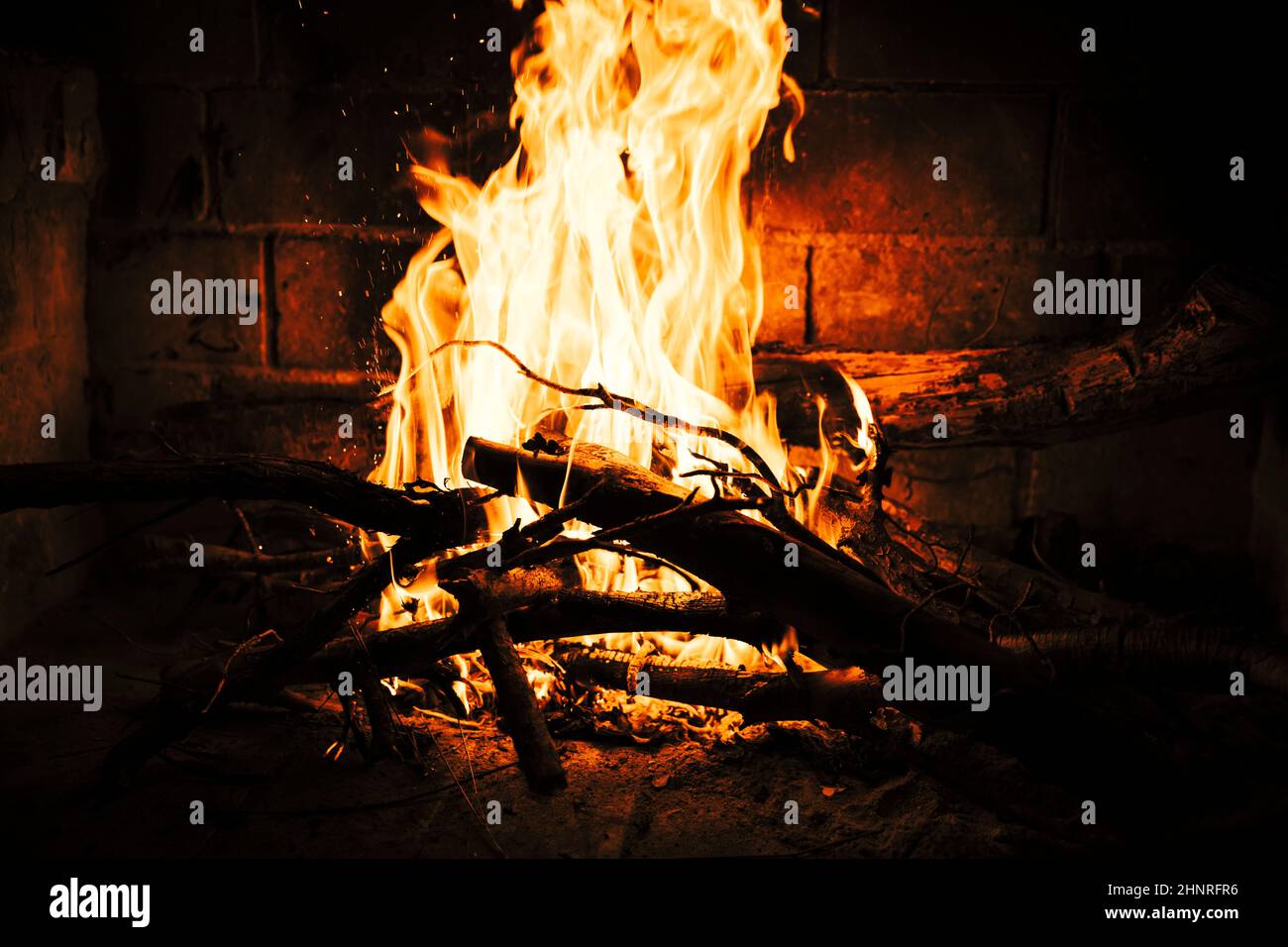 Bonfire night in nature hi-res stock photography and images - Alamy