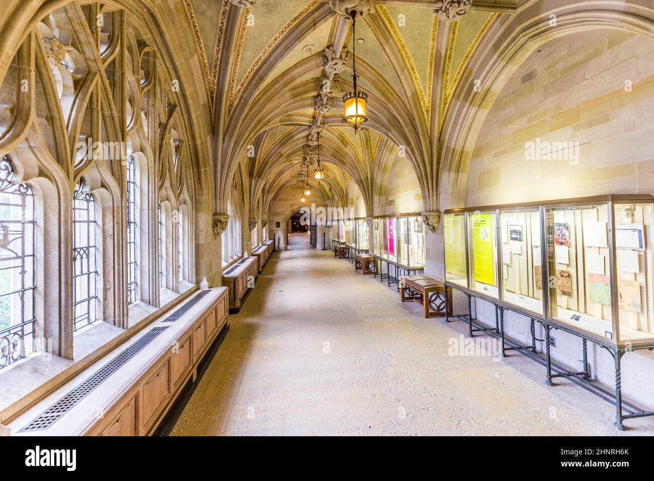 Interior of Yale University library Stock Photo - Alamy