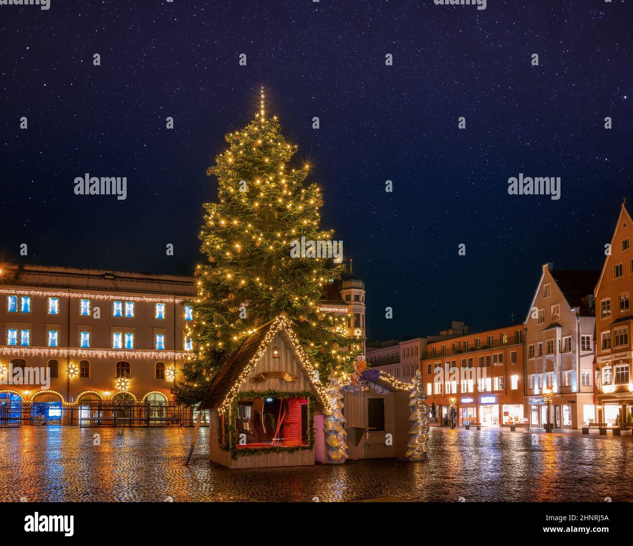 Night christmas tree illuminated hi-res stock photography and images ...