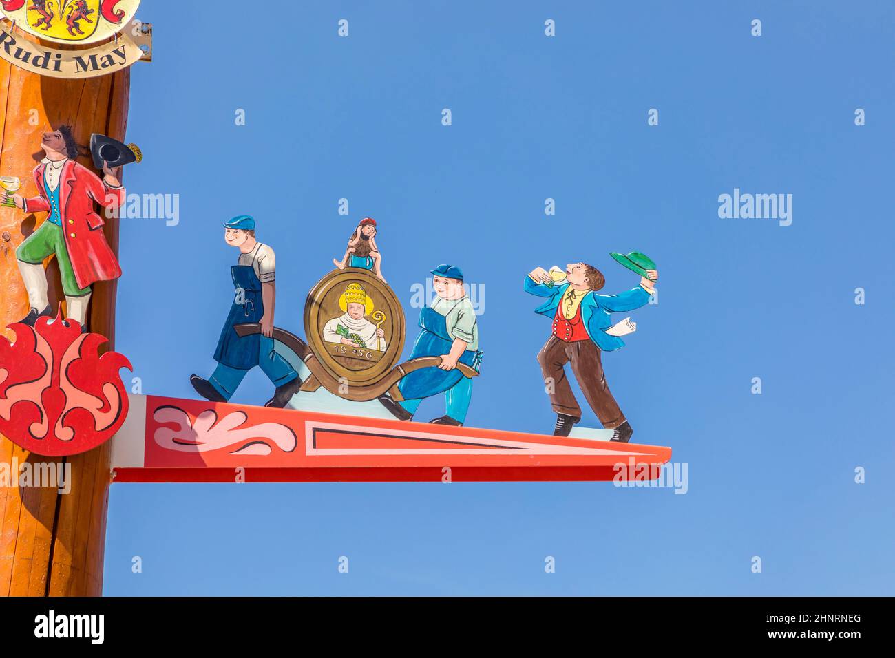 Maypole art hi-res stock photography and images - Alamy