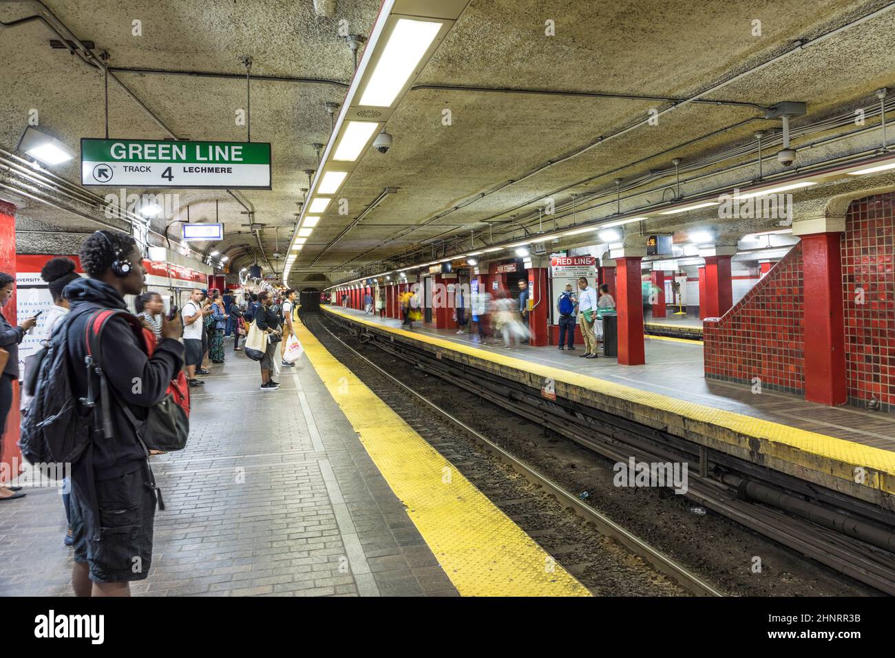 people wait for the next Metro at green line station Stock Photo - Alamy