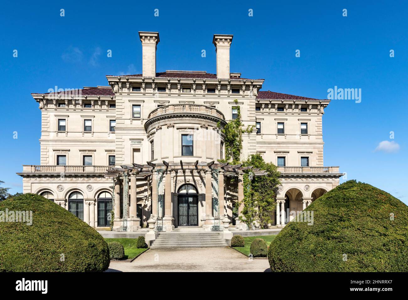 Breakers mansion hi-res stock photography and images - Alamy