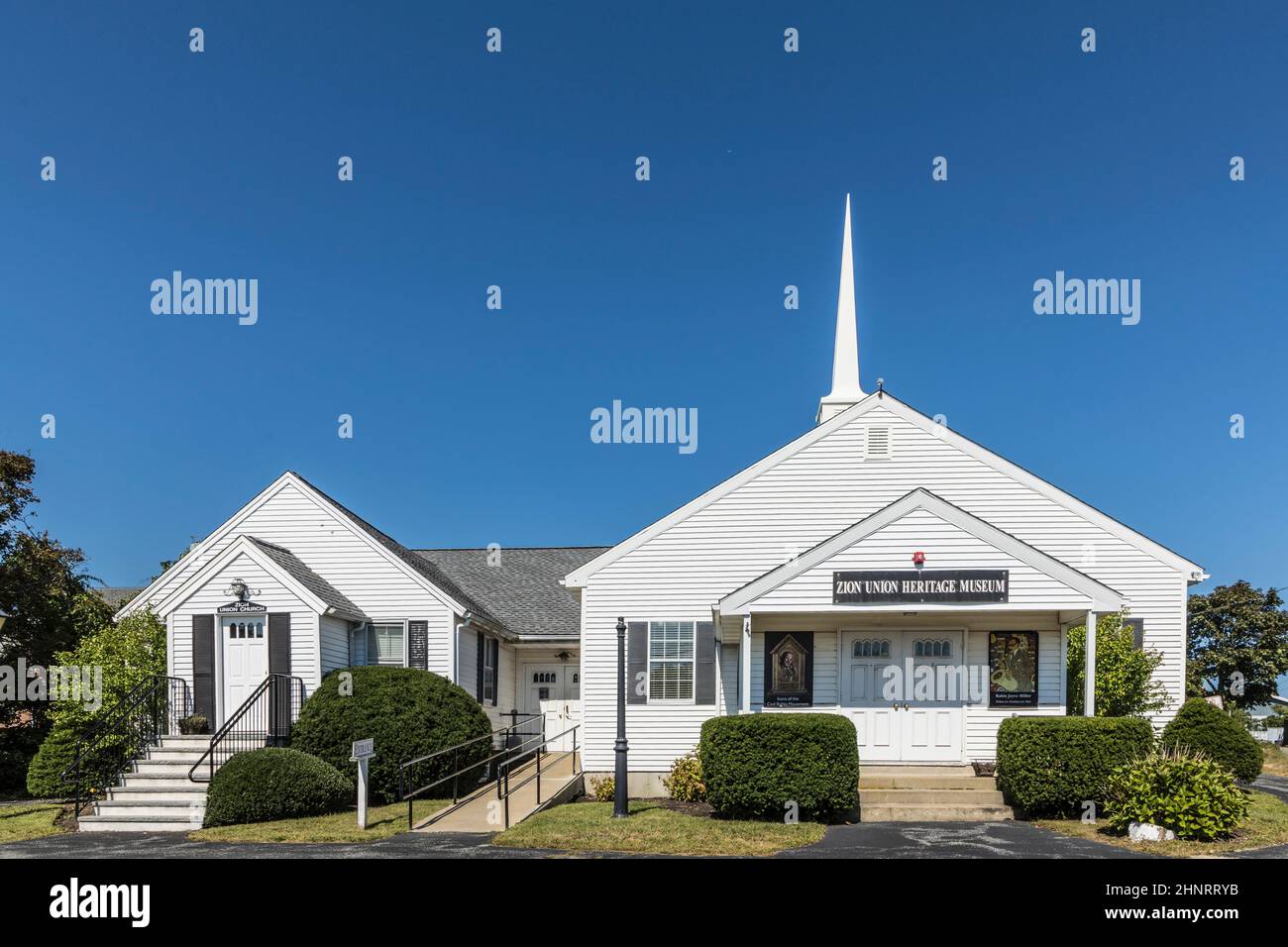 facade of zion union heritage museum in Barnstable, USA Stock Photo - Alamy