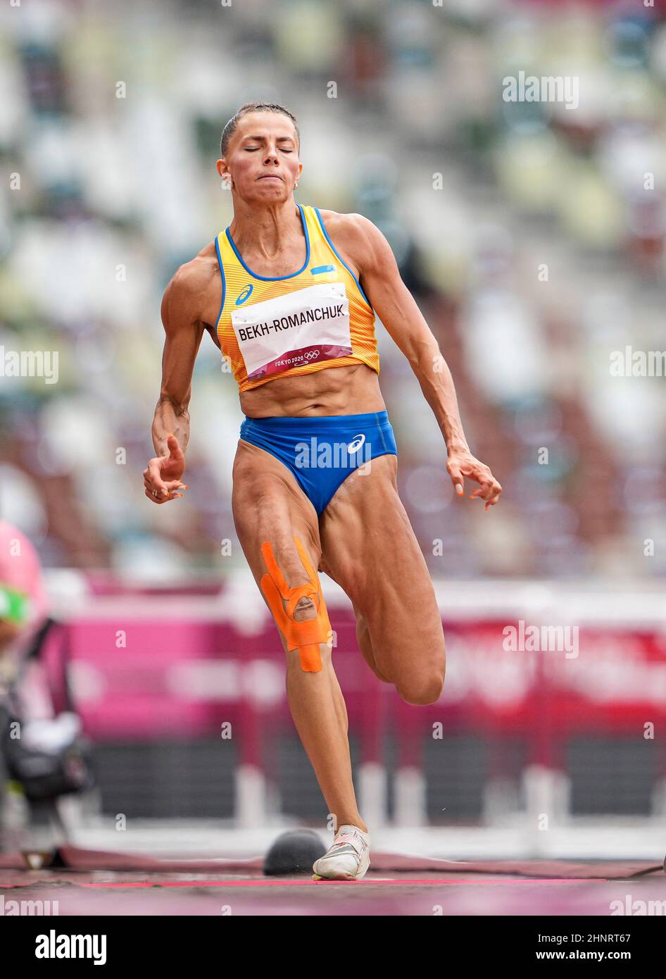 Maryna Bekh-Romanchuk participating in the Tokyo 2020 Olympic Games in ...