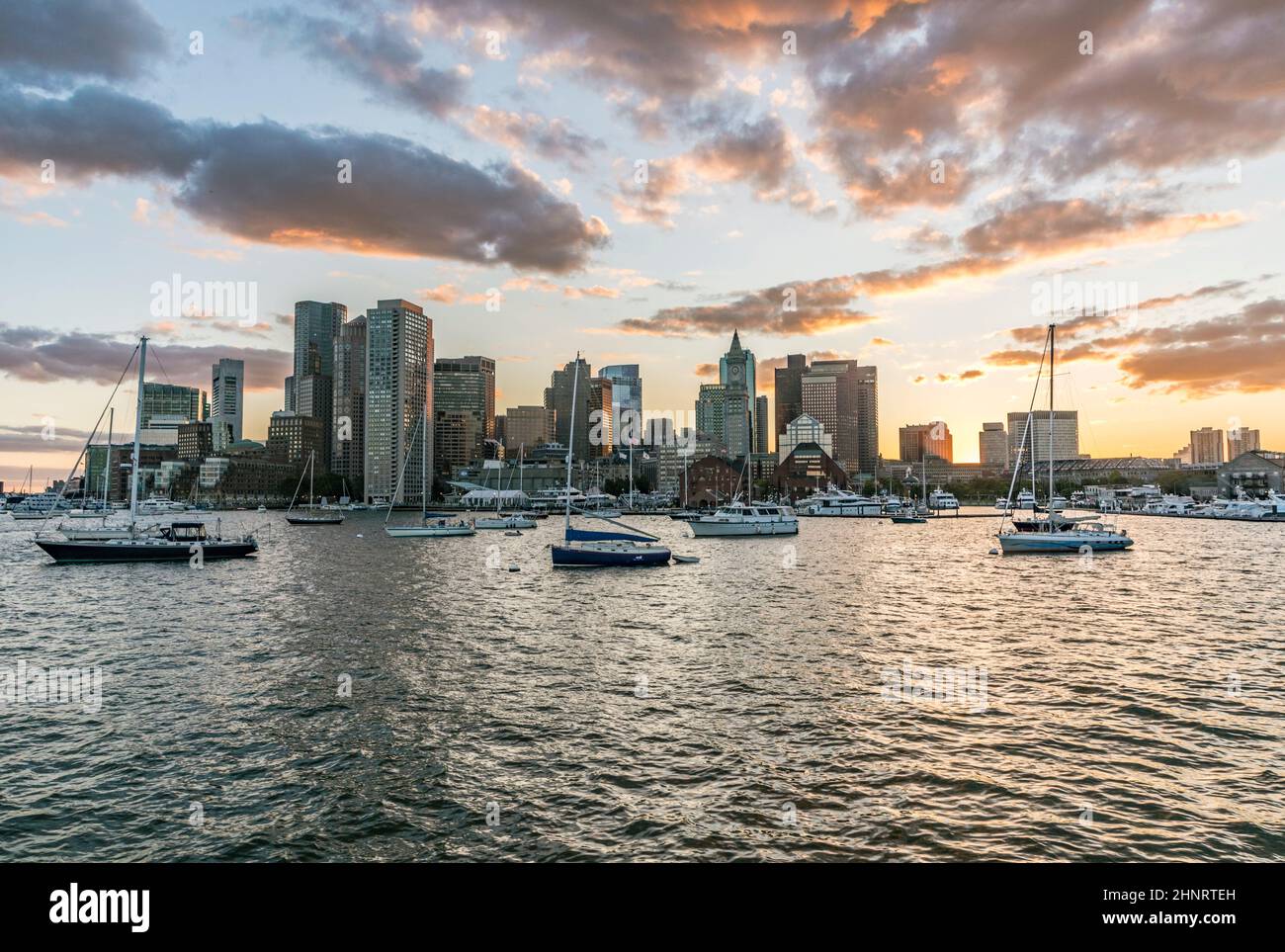 Boston skyline sunset hi-res stock photography and images - Alamy