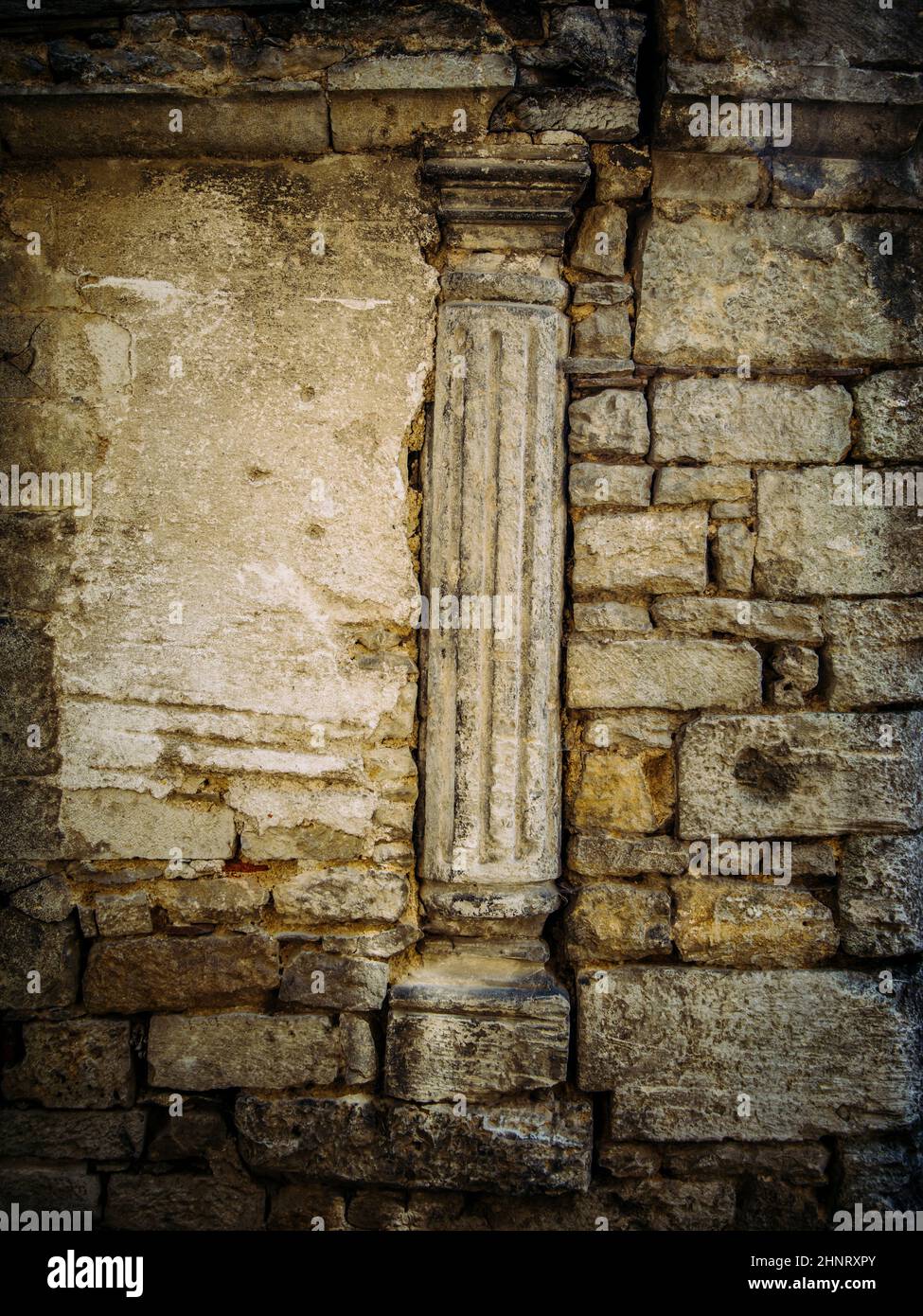 Exterior wall hi-res stock photography and images - Alamy