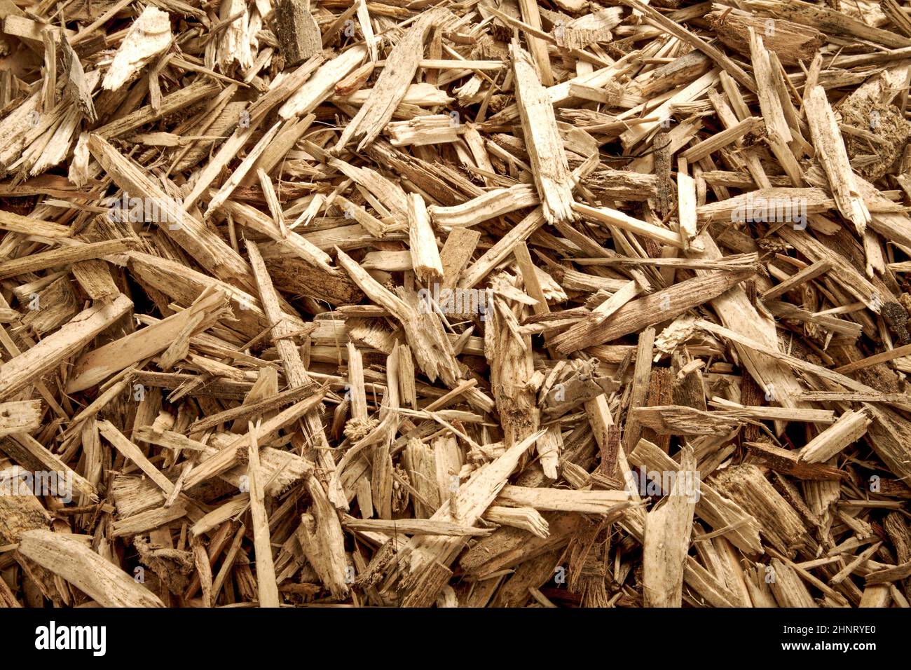 wood chips to generate heat Stock Photo - Alamy