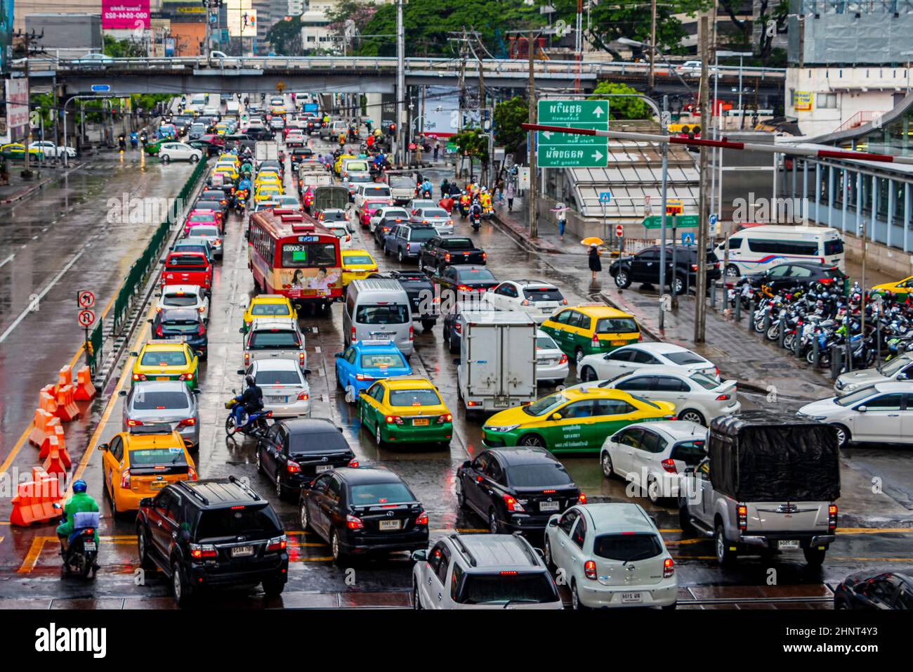 Rush hour big heavy traffic jam in busy Bangkok Thailand Stock Photo ...
