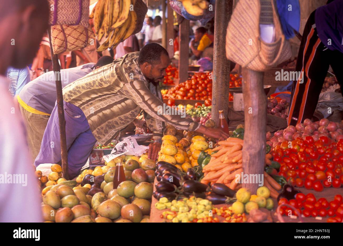 ZANZIBAR STONE TOWN MARKET Stock Photo - Alamy