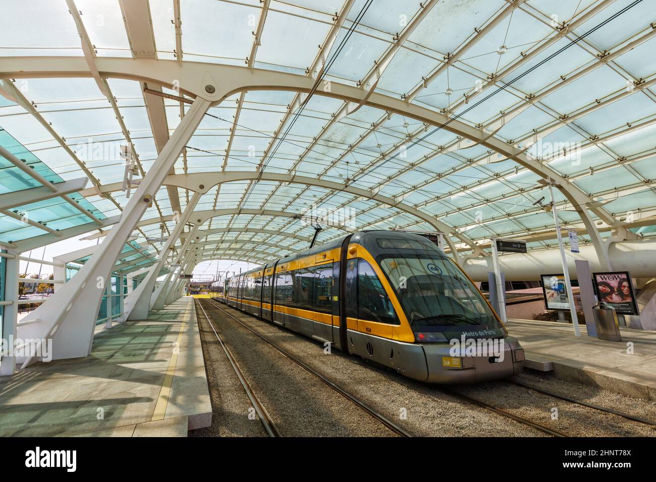 Modern light rail Metro do Porto tram public transport transit ...