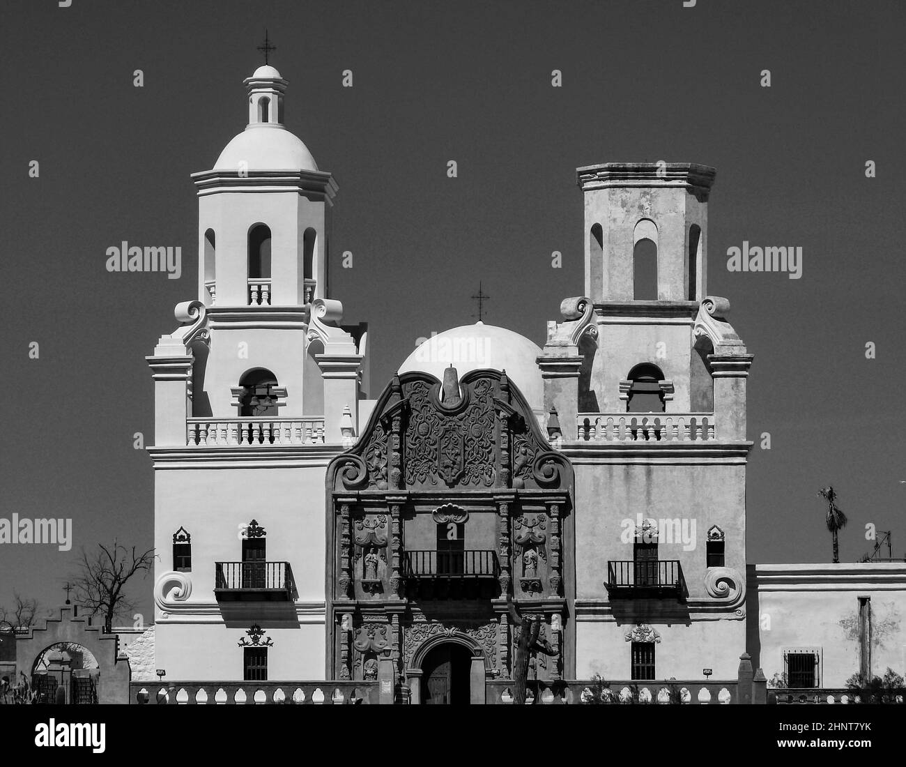 the san xavier del bac mission in tucson arizona Stock Photo - Alamy