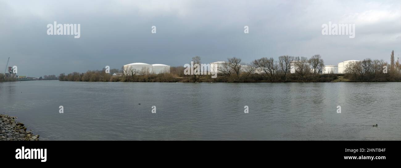 Germany oil storage tanks hi-res stock photography and images - Alamy
